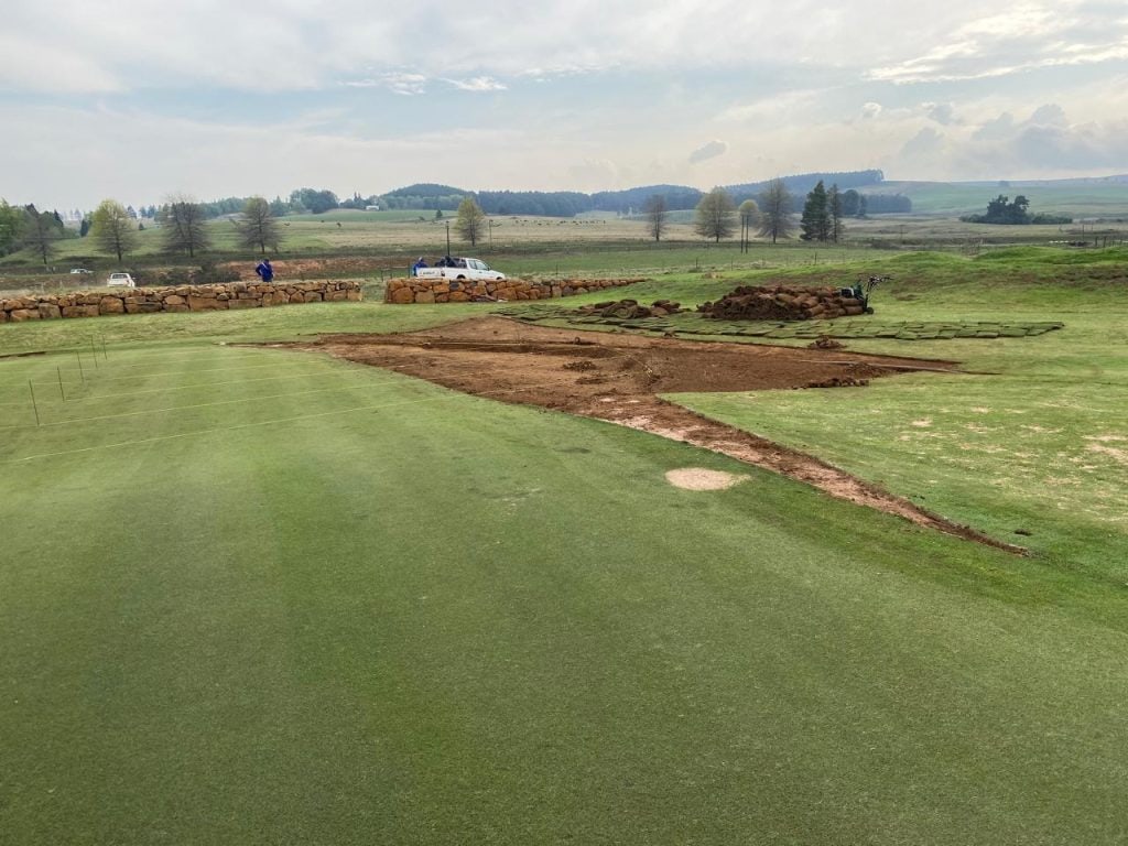 Playing the 4th Hole at Gowrie Farm - Gowrie Farm